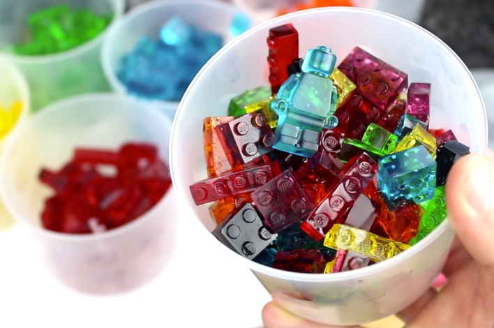 How To Make Stackable LEGO Gummy Candy