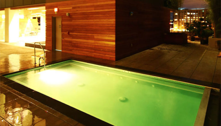 The SoJo Spa Club Gives You Gorgeous Views of NYC, Right from an ...