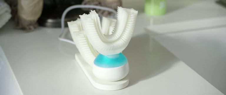 Amabrush: World's First Completely Automatic Toothbrush