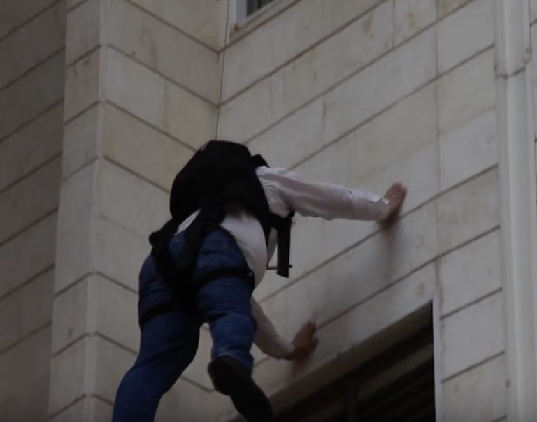 SkySaver - Revolutionary Self-Rescue Backpack to Save You from Fires