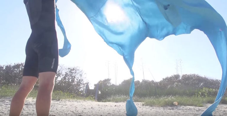Sombra Shade: Ultralight Minimalist Tent Protects You from the Sun