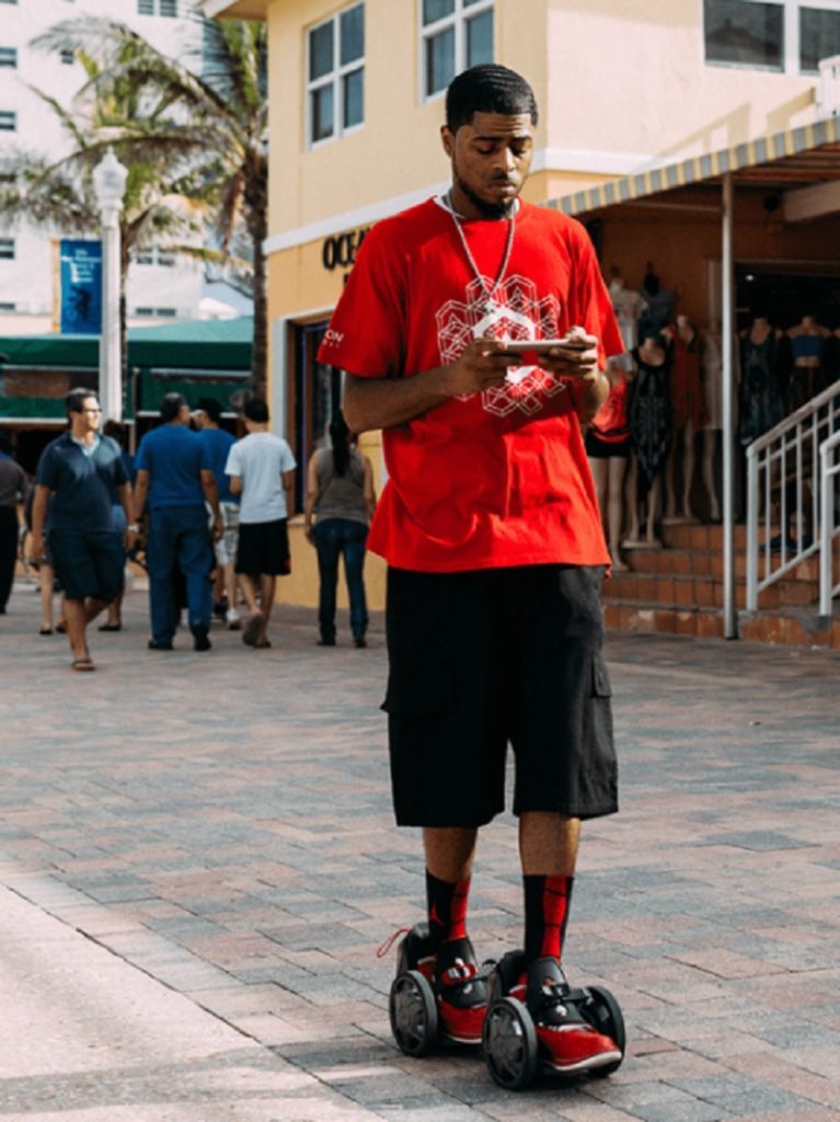 RocketSkates: World's First Smart Electric Roller Skates