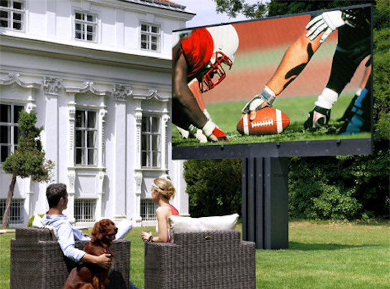 C SEED TV: The World's Largest Outdoor TV