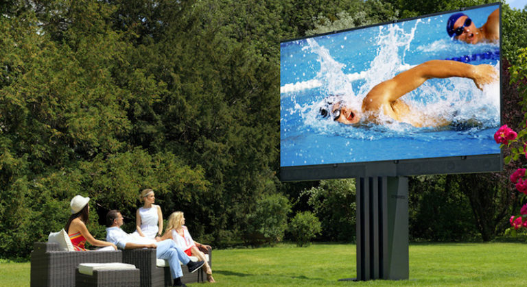 C SEED TV: The World's Largest Outdoor TV