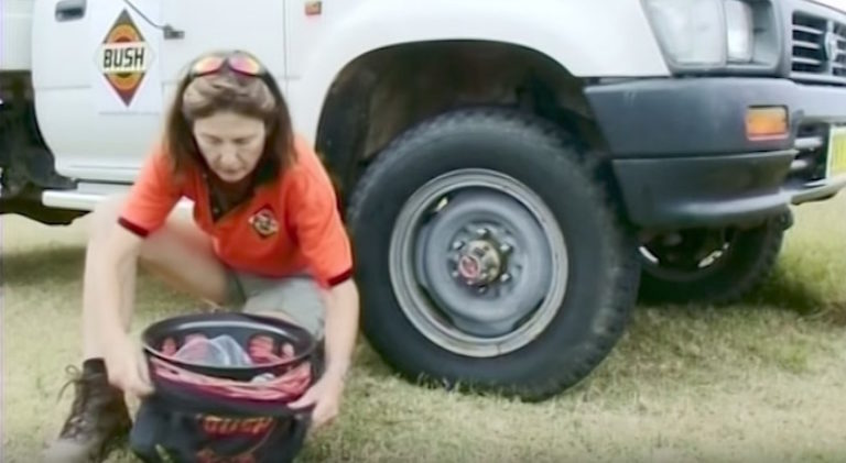 Bush Winch: Light Weight Self-Recovery System For 4 And 2 Wheel Drives