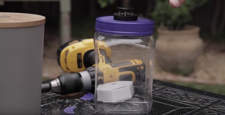 Garbage Can Fly Trap: Get Rid of Flies Without Any Chemicals