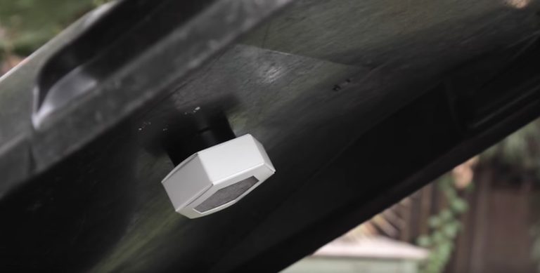 Garbage Can Fly Trap: Get Rid of Flies Without Any Chemicals