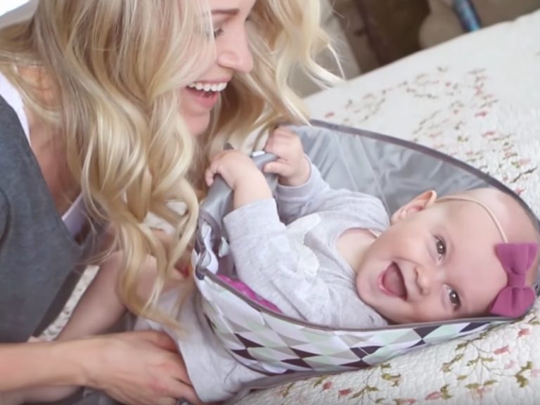 Snoofybee Portable Changing Pad: Keep Those Curious Little Hands Out