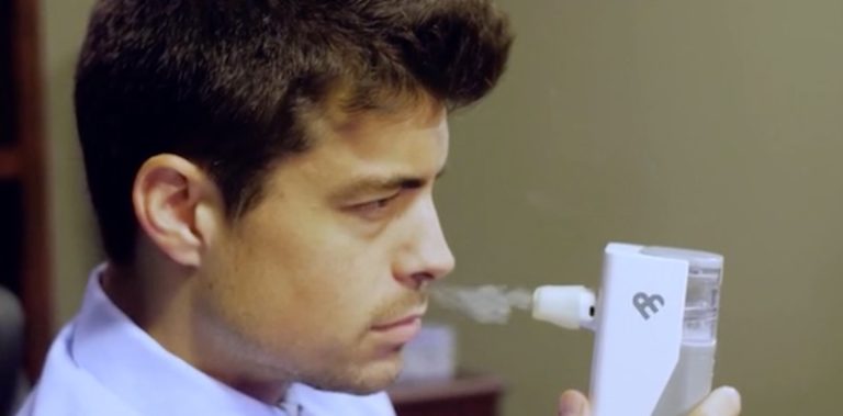 Avya: The Battery-Operated, Portable Steam Inhaler