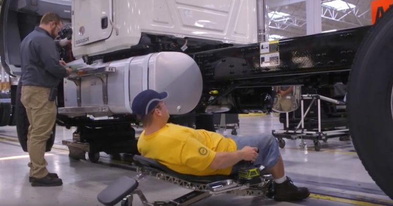 Human Hoist: The Safe and Ergonomic Solution for Workers