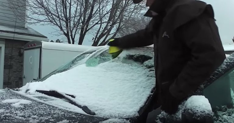Scrape A Round: The Easy Way to De-Ice Your Car